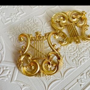 Jewelry | Vintage Style Golden Lyre Musical Harp Music Brooch Pin ...